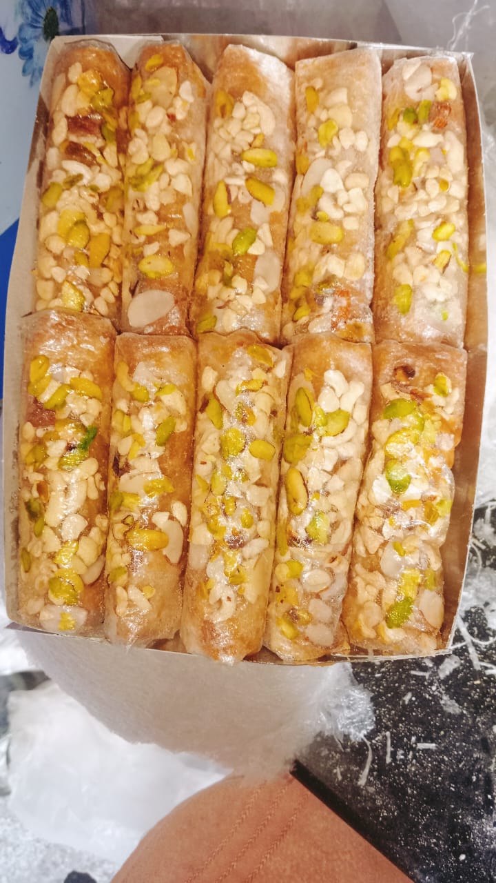 Pootarekulu - Authentic Atreyapuram Sweets | GI Tagged Traditional Delicacy